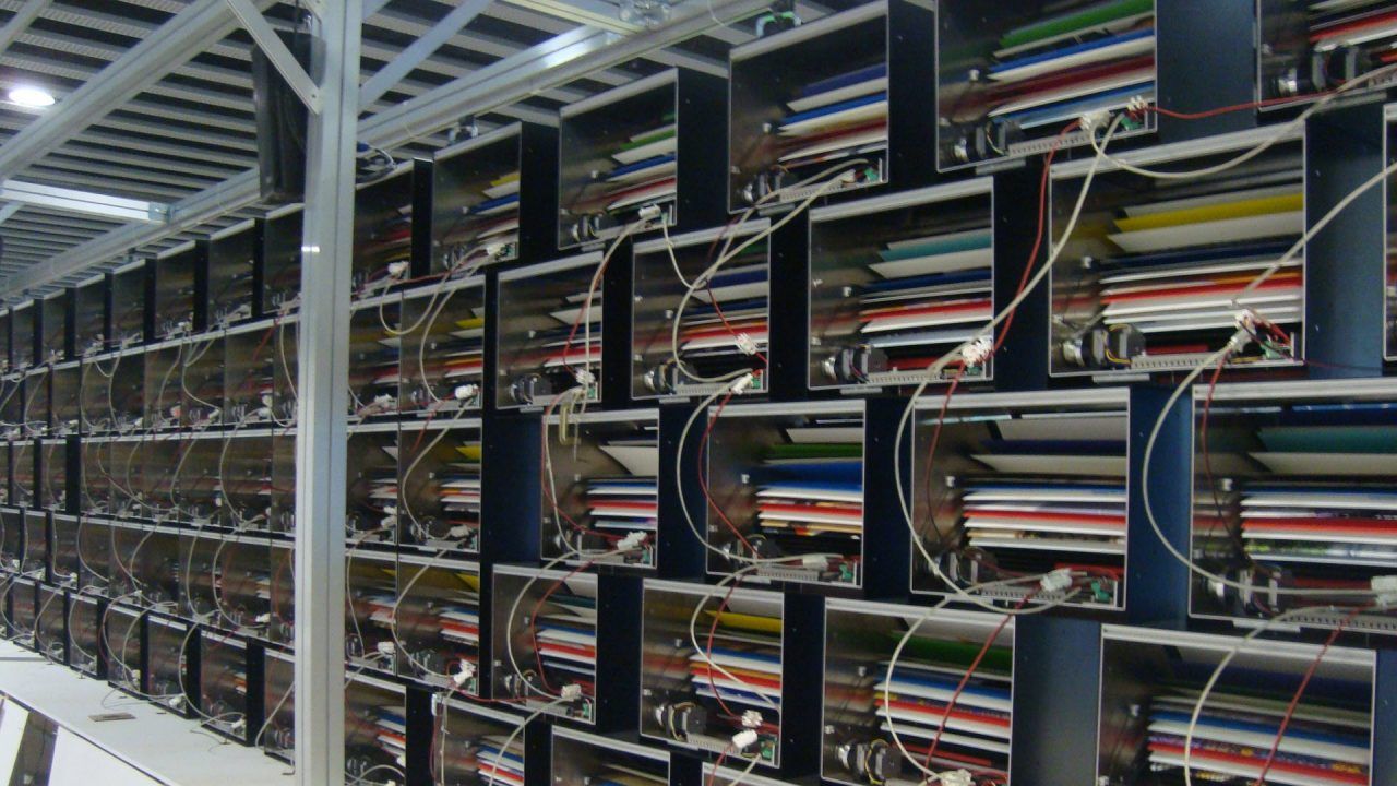 Split Flap Displyay MWC - Interactive Equipment for Museums and Events